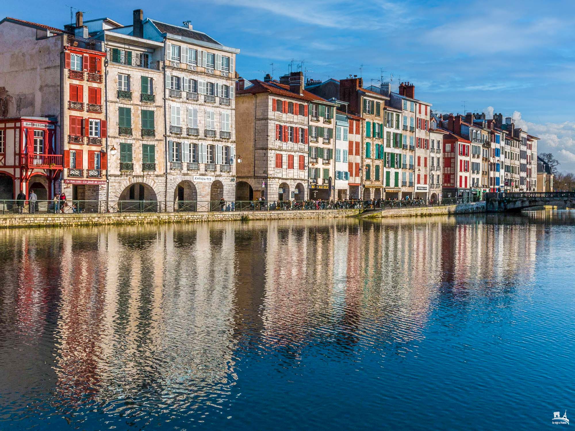 Qué ver en BAYONA, la alegre capital del País Vasco francés