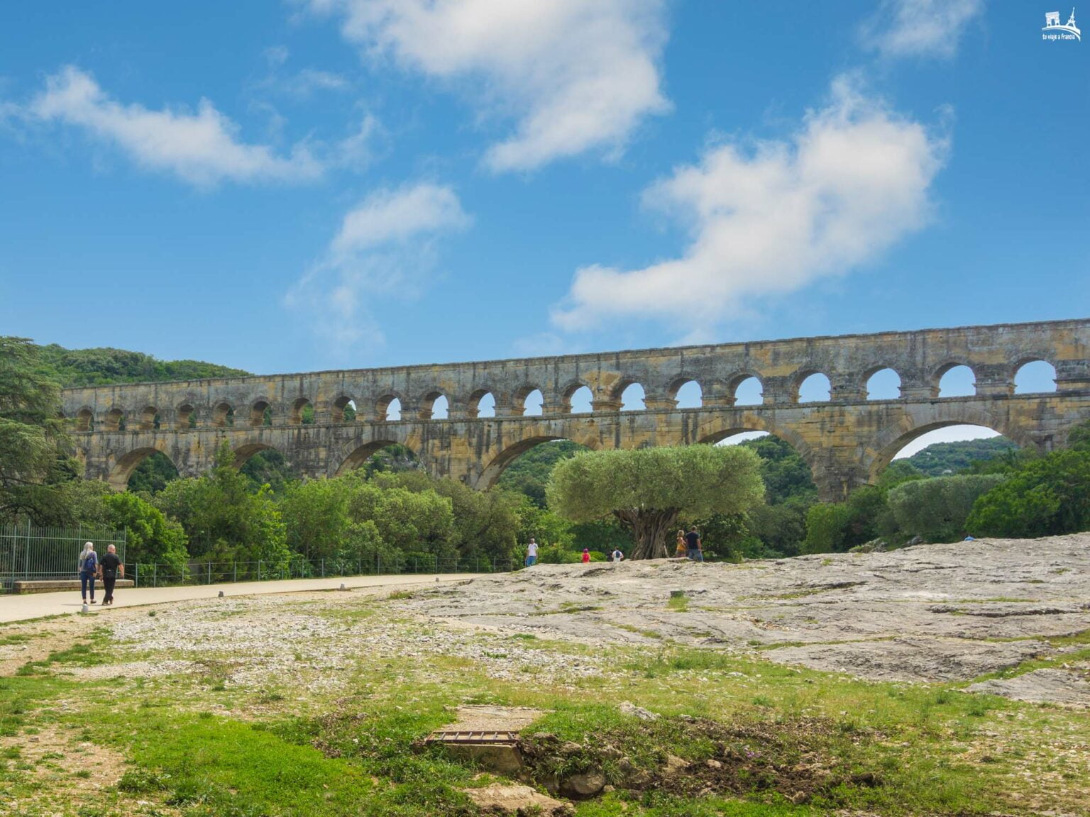 El PONT DU GARD, el acueducto romano más alto del mundo