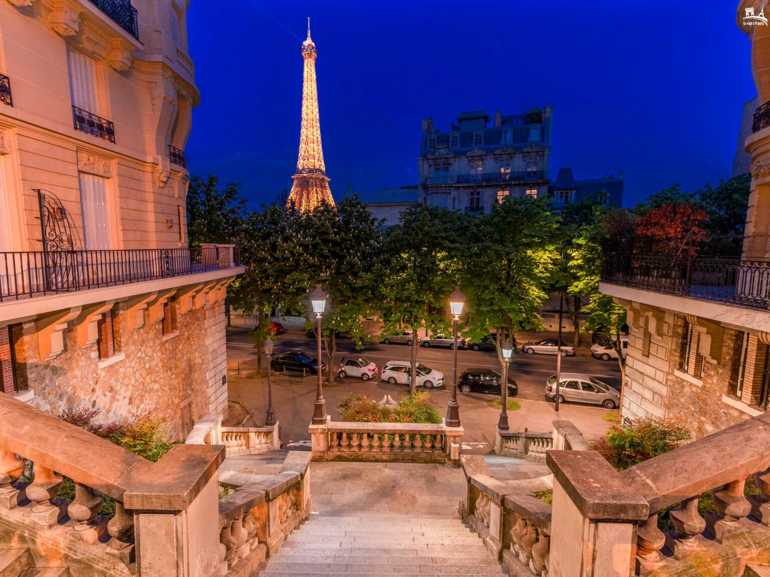 Las CALLES más BONITAS de PARÍS para tus fotos perfectas